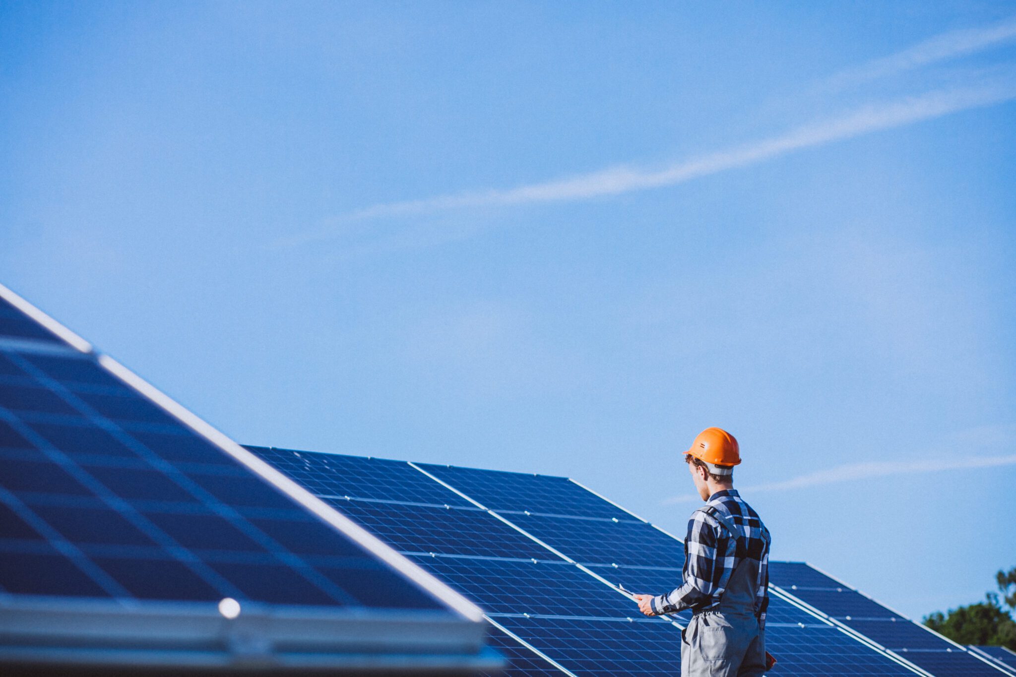 A Step-by-Step Guide to Installing Solar Panels at Home in India - NatNavi
