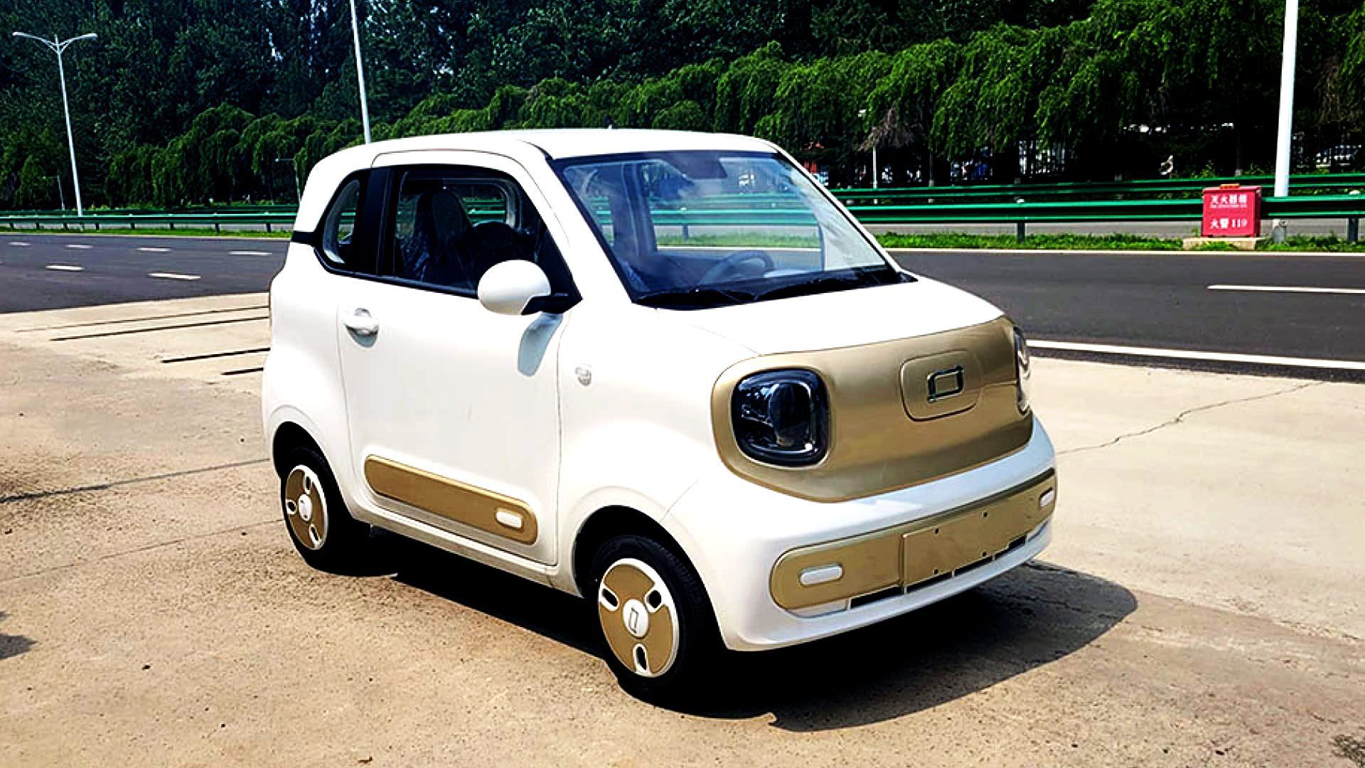 Bestune Xiaoma mini EV 1200kms on a Single Charge | Price, Specs, Range - NatNavi